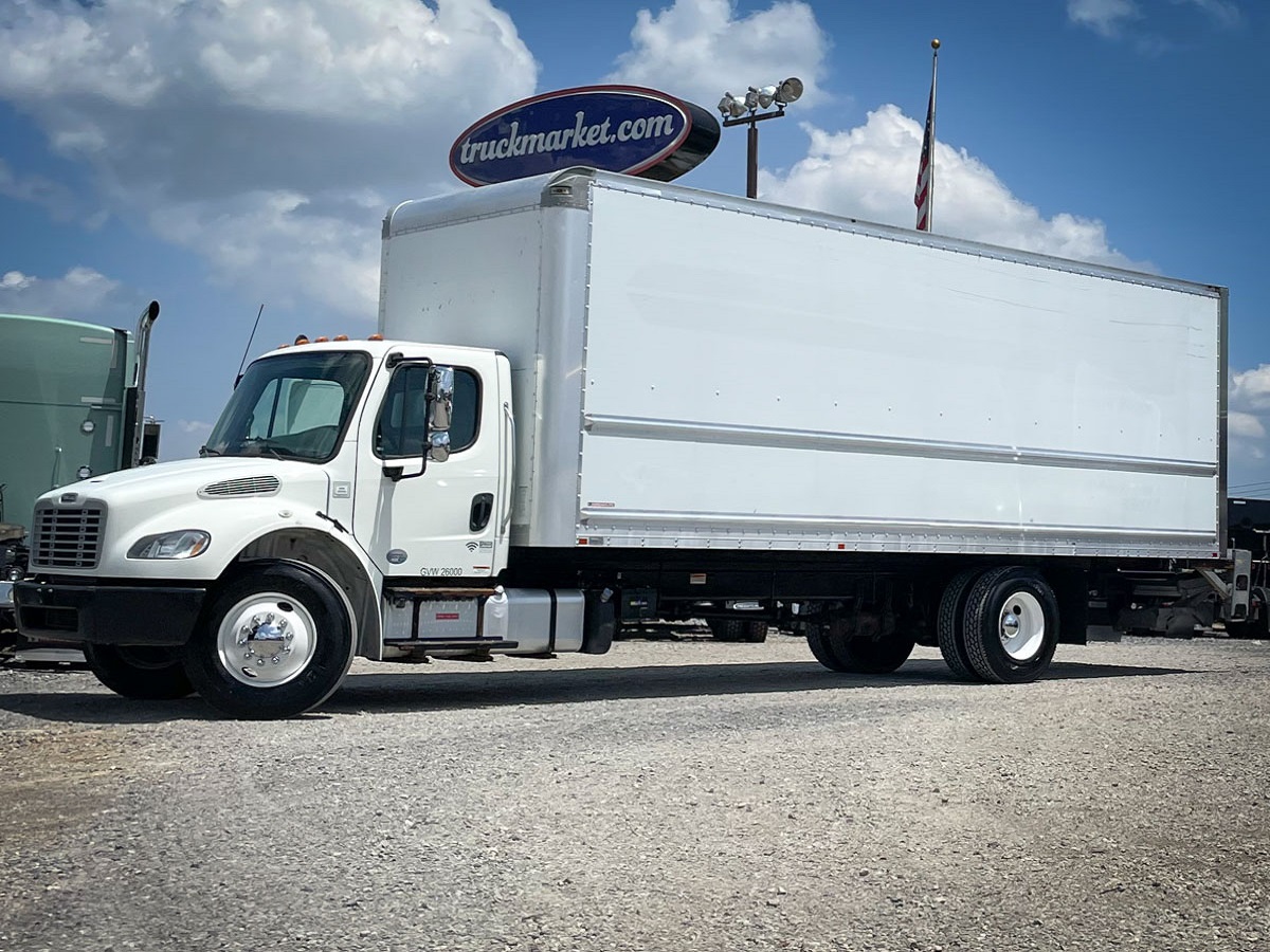 2015 FREIGHTLINER M2 BOX TRUCK GC7931 - Truck Market